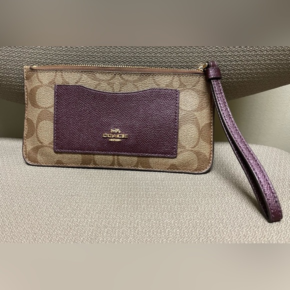 Coach | Bags | Coach Zip Top Wallet In Signature Canvasmetallic ...